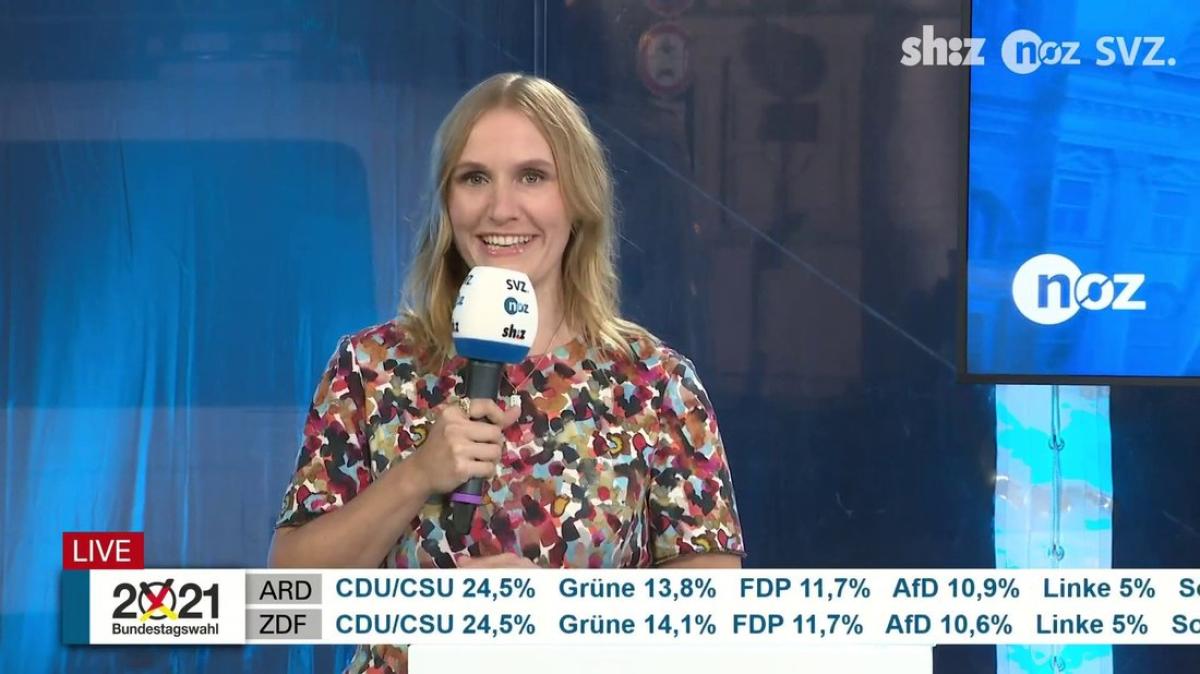 Stand-Up Comedian Ingrid Wenzel im Wahlstudio