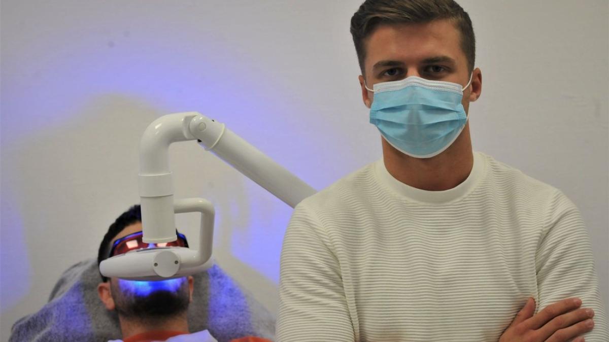 Nico Bruch eröffnet Zahn-Bleaching-Studio Icy Smile in Lingen