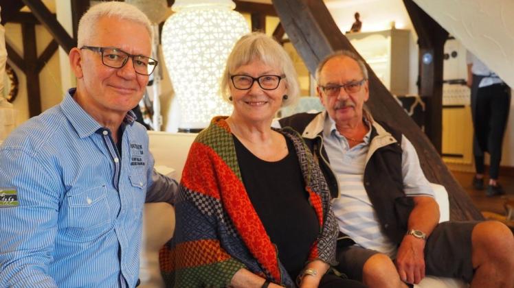 Uetersen: Nach 50 Jahren trifft Bio-Lehrerin ihre Schüler wieder