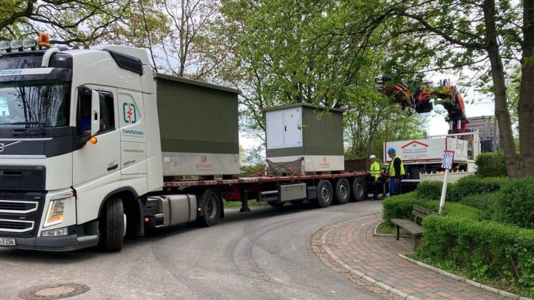 SH Netz erneuert zwei Ortsnetzstationen in Oelixdorf