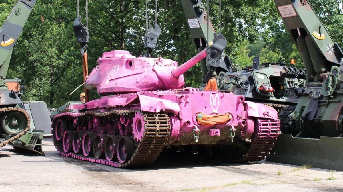 So könnten Delmenhorster dem pinken Panzer im Museum