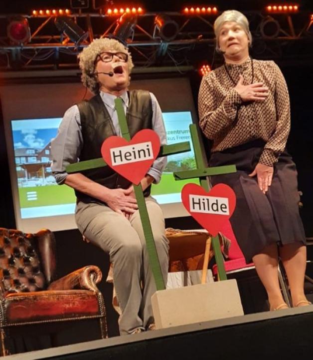 Frerener Hippies bevölkern die ausverkaufte Alte