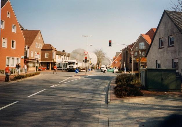 Schon 1996 musste ein Schwertransport in Sögel