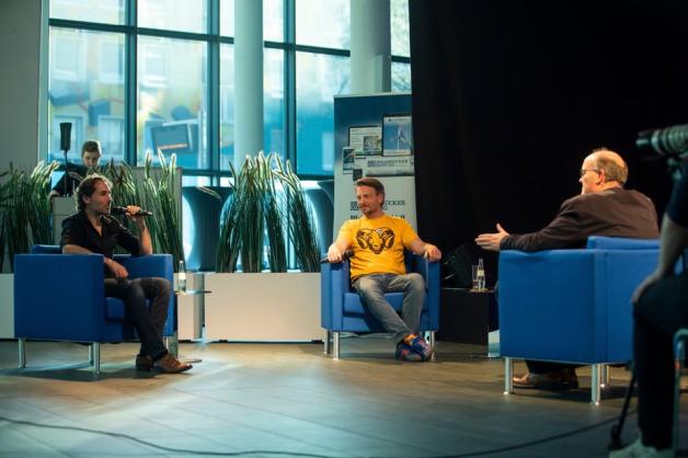 „NOZ-Kulturbühne“ mit Sänger Chris Rehers und Veranstalter