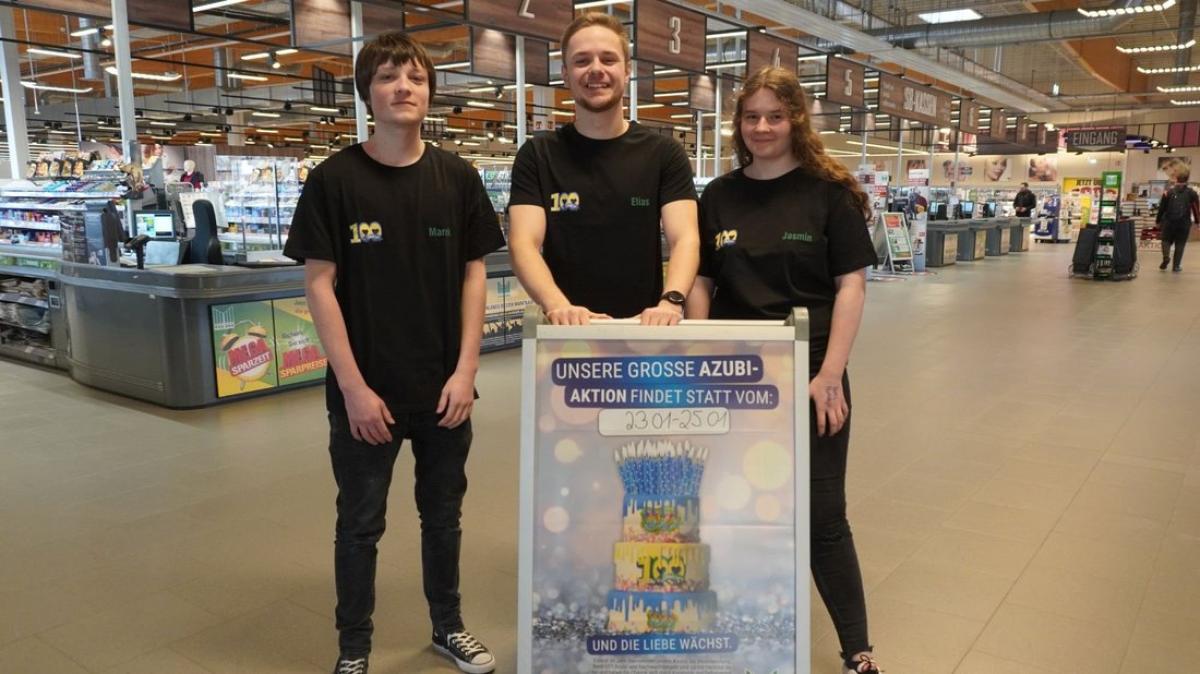 Marktkauf-Azubis lassen Kunden in Meppen auf Zeitreise