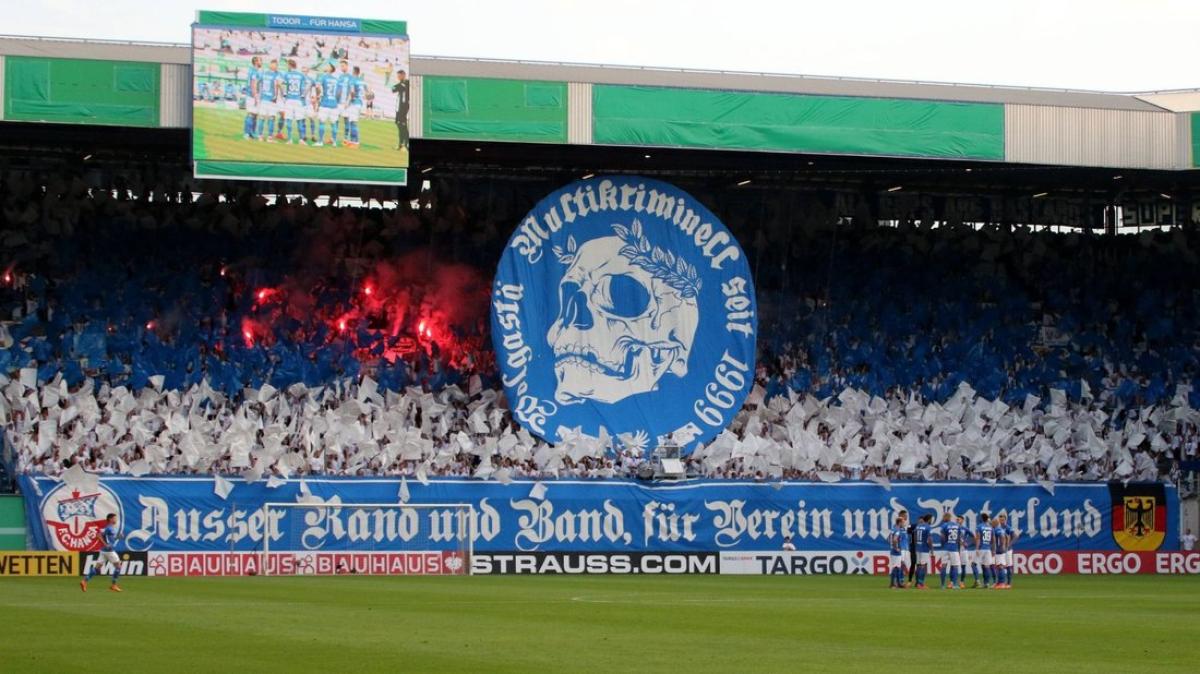 Choreographie der Hansa-Rostock-Fans sorgt für kontroverse