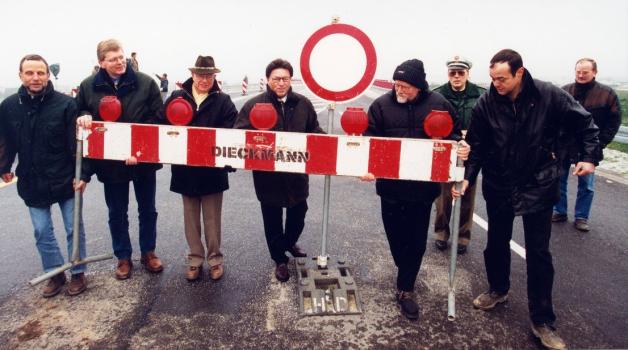 50 Jahre A33-Lückenschluss: Zeitleisten und Fotos für