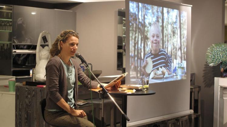 Lesung in Sögel: Herzhafte Lacher und nachdenkliche Gesichter