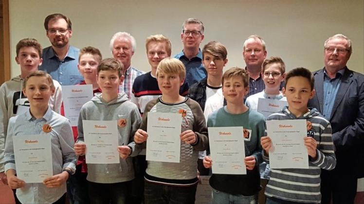 Kolpingkapelle Sögel nimmt zehn junge Musiker