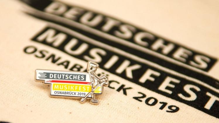 Osnabrücker Musikfest-Pin und Rucksack ab sofort