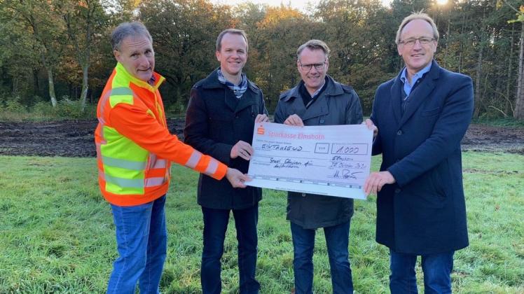 Klimaneutrales Elmshorn: 50 neue Bäume für den Liether Wald