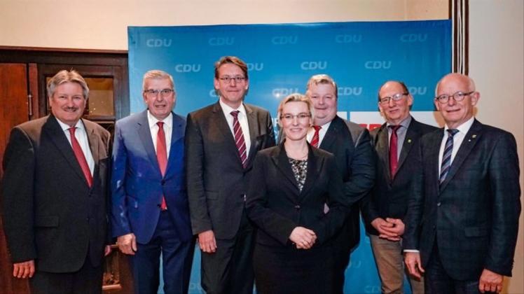 Applaus für Landratskandidat Marc-André Burgdorf bei Meppener