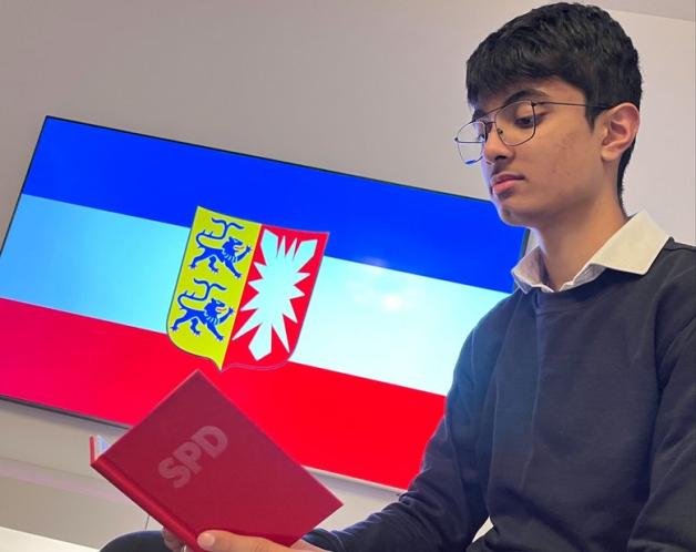 Mitglied der SPD Bönningstedt: Dayan Khans Traum vom Kanzleramt