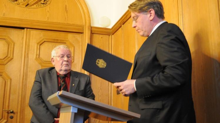 Ein Original der Papenburger Sportszene: Bundesverdienstkreuz