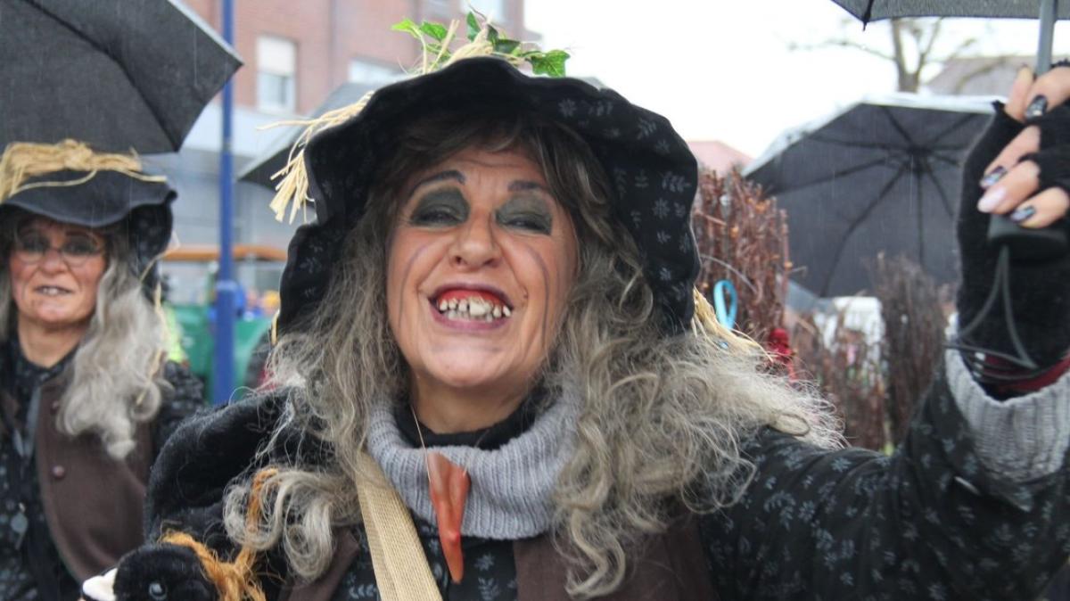 Sturm und Starkregen: Wird Karnevalsumzug in Papenburg abgesagt? | NOZ