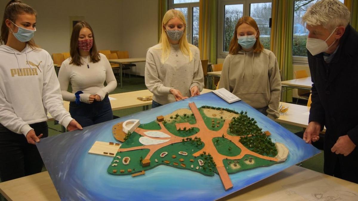 Gymnasiastinnen entwickeln in Bramsche Modell für Hasesee-Zukunft