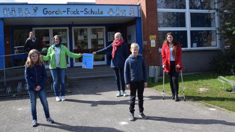 Wettbewerb an Kappelns Schulen: „Mal dein Traum-Schwimmbad“ | SHZ