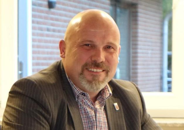 Sven Werner beherrscht den Spagat zwischen Stadt und Land | SHZ