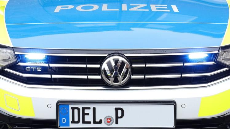 Unfallflucht: Geparktes Auto in Delmenhorst schwer beschädigt | DKO