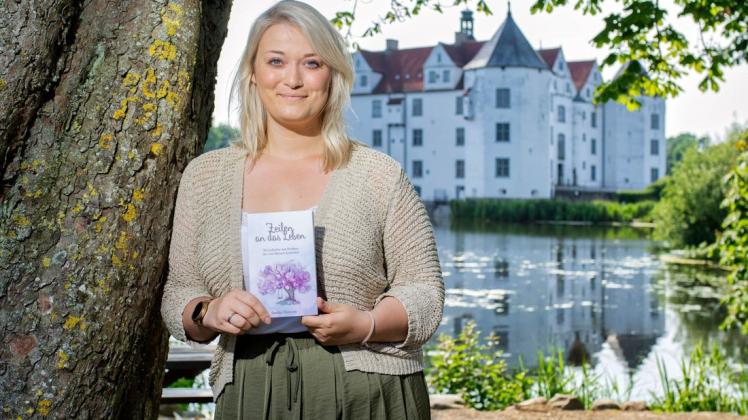 Coronaprojekt: Freie Rednerin schreibt Gedichtband über das Leben