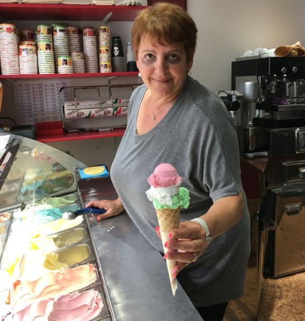 Neumünsters Eis-Sommer ist bunt und fruchtig