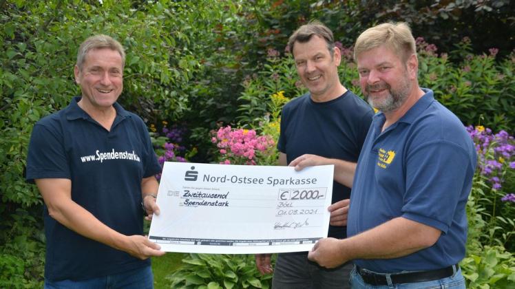 Stephan Kraack und Gunnar Müller spenden für den guten Zweck