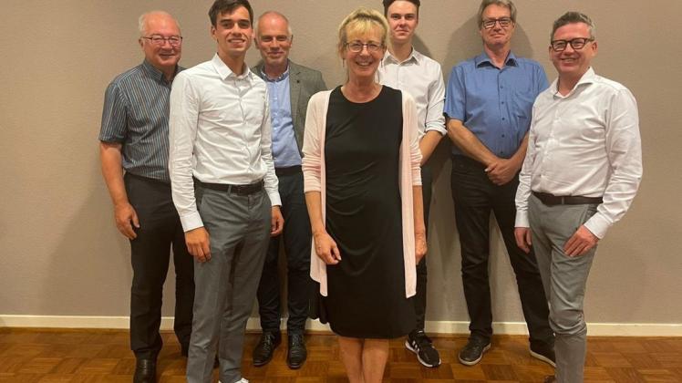 Birgit Klampe bleibt Vorsitzende des FDP-Ortsverbandes Pinneberg