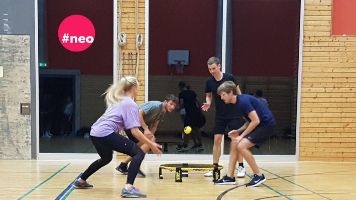 Sportzentrum der Europa-Universität Flensburg: von Teeboo bis