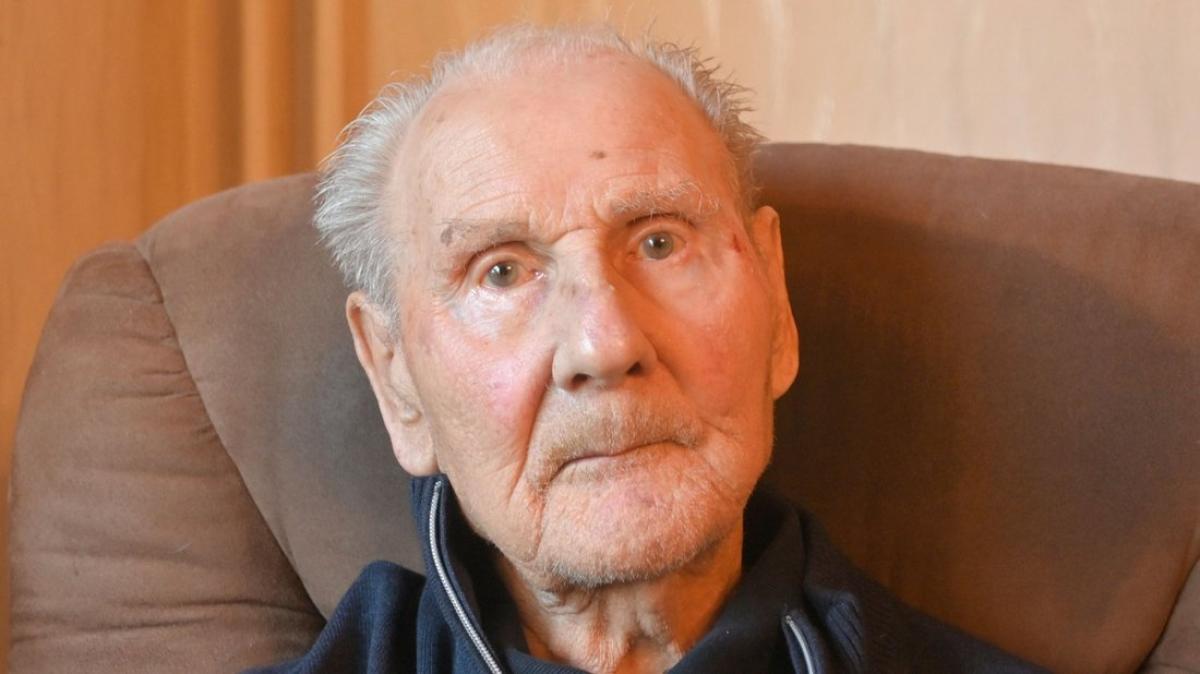 Hans Heinrich Thode aus Peissen ist 100 Jahre alt.