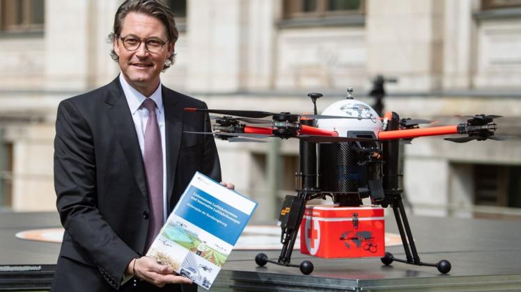 Pakete per Drohne, mit Flugtaxi Stau vermeiden - Aktionsplan der