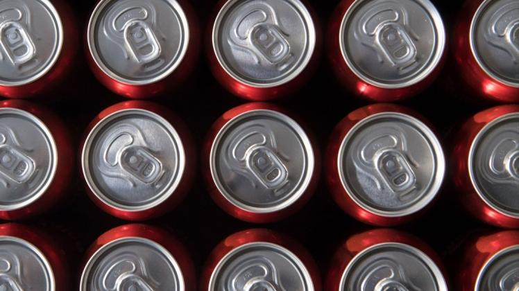 Alkohol und Aluminium: Der Ehrentag der Bierdose