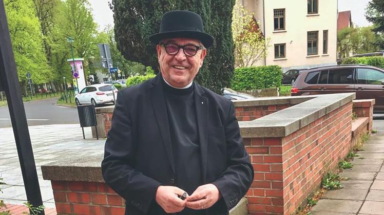 Das bewegte Leben von Pfarrer Karl Schultz