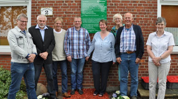 Lokal-Geschichte weiß auf grün