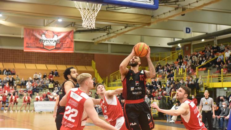 Die Artland Dragons verlieren in Paderborn mit 89:99. | NOZ