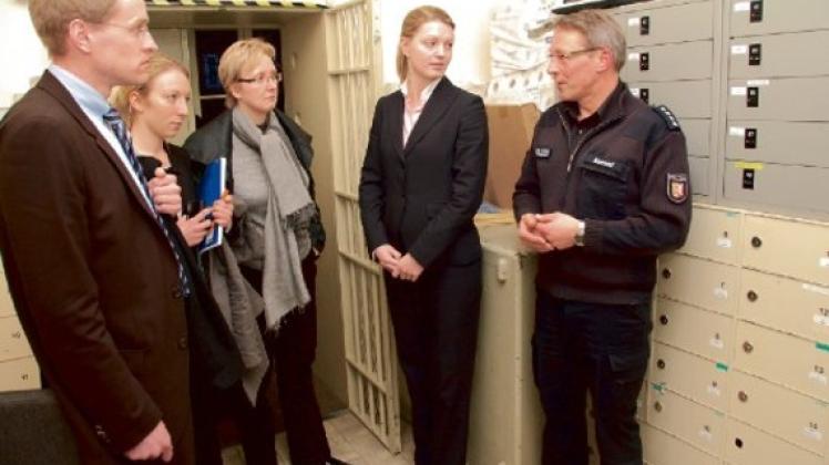 Raumnot: Polizei tritt sich auf die Füße | SHZ
