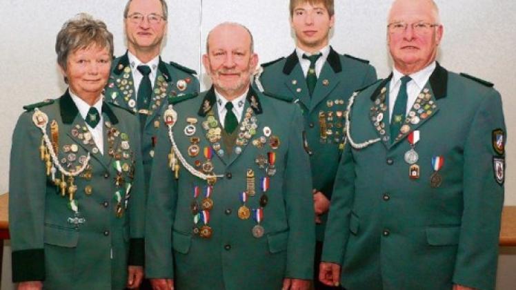 Königskette platzt aus allen Nähten