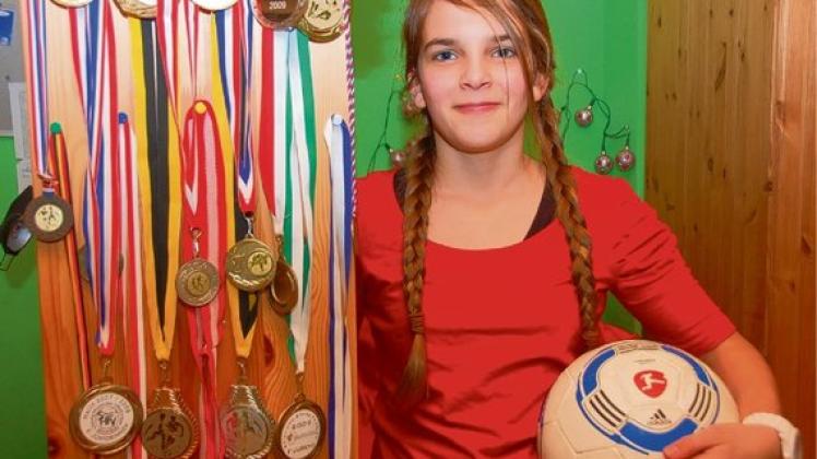 Gegen Fußballkameraden durchgesetzt