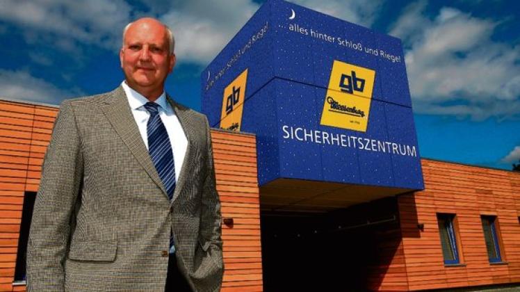 Ein Türgriff auf Wanderschaft von Flensburg in die Welt