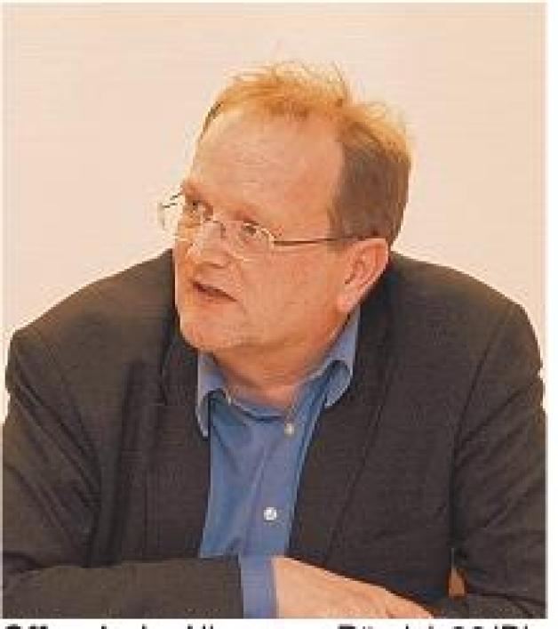 Oben gedeckelt, nach unten offen