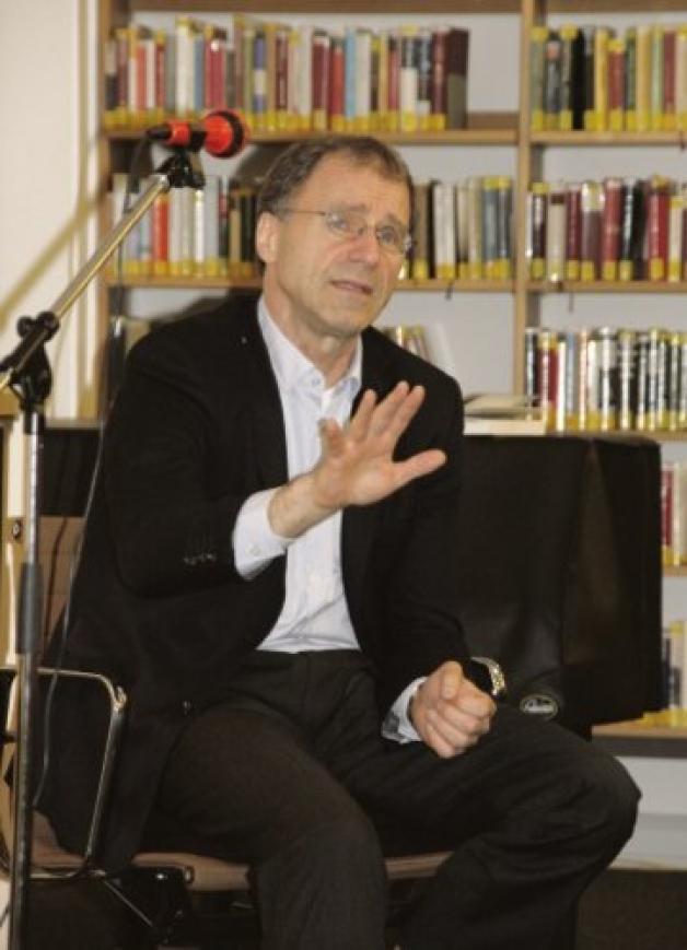 Prof. Merkel schenkte nichts