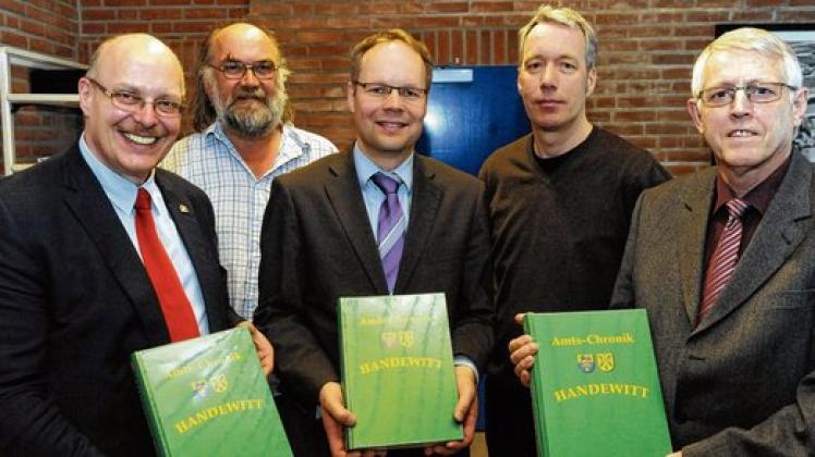 Geschichte auf 800 Seiten: Amts-Chronik ist fertig