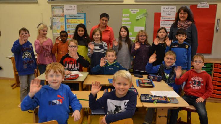 Die Schulassistentin ist für jedes Kind da