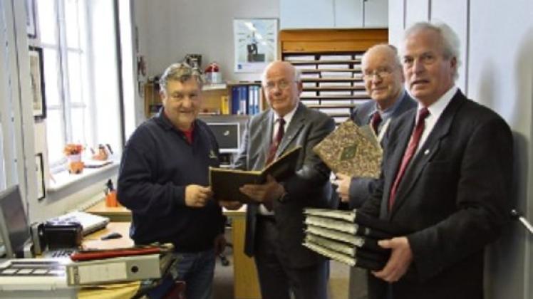 Historische Dokumente werden gesichert