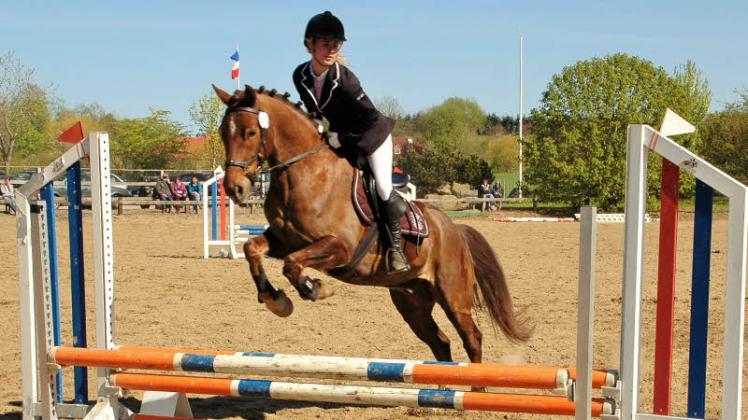 Junge Reiter sammeln Turniererfahrung