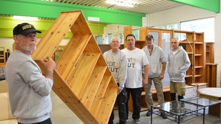 Aufgemöbelt: Kiels erstes Sozialkaufhaus hat eröffnet