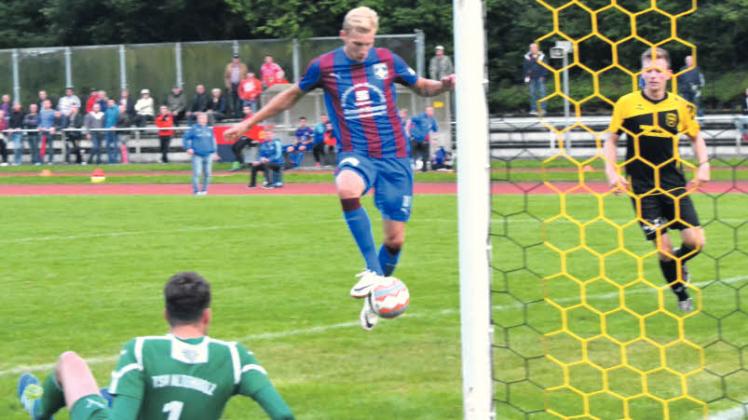 Späte Tore zum zweiten Sieg