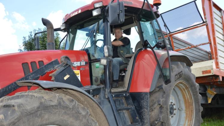 Unbekannter geht mit Hammer auf Bauern los