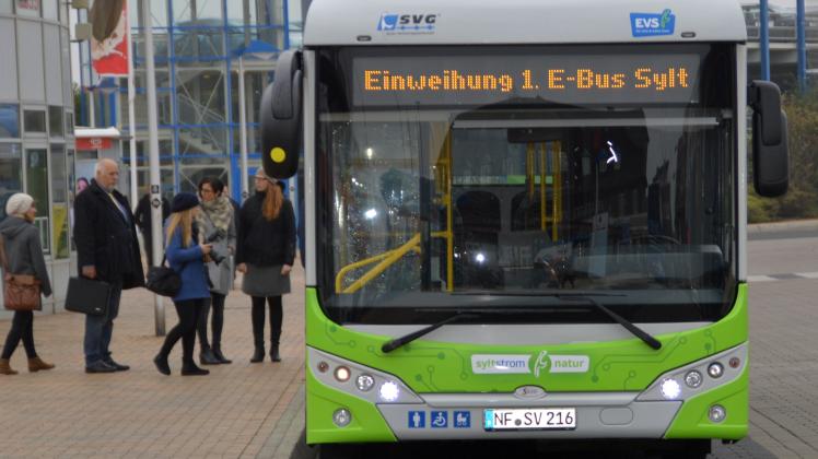 Erster E-Bus des Landes fährt auf Sylt