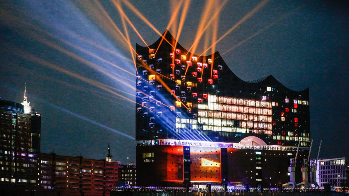 „Neues Klangwunder“: Internationale Presse feiert Elphi