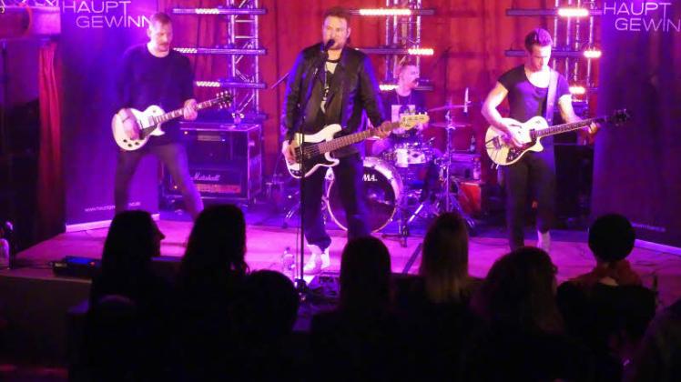 Mit Rock-Musik und wildem Tanz gegen Gewalt und Drogen